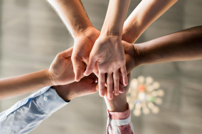 Which Group of Core Capabilities Spans All Seven Community Lifelines?